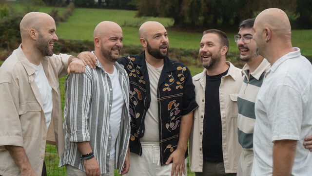 Primeiro disco de OS CARECOS — Verkami