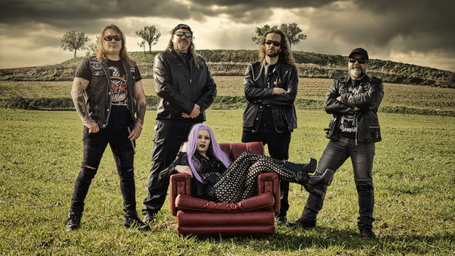 HEAVY METAL IS NOT FOR SALE: Nuevo disco de 1945 — Verkami